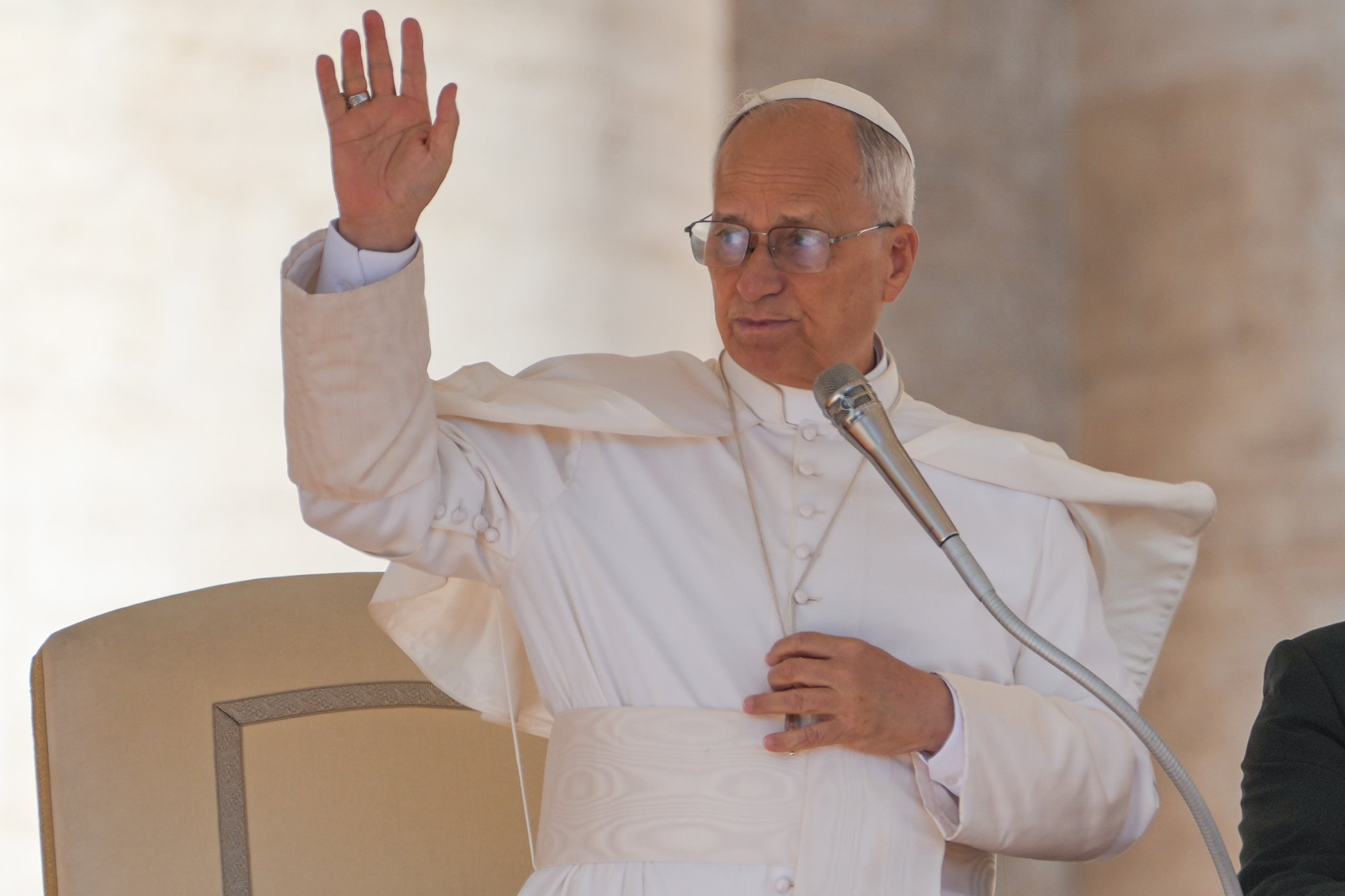Pope Leo: The Risen Christ is close to us in our darkest moments ...
