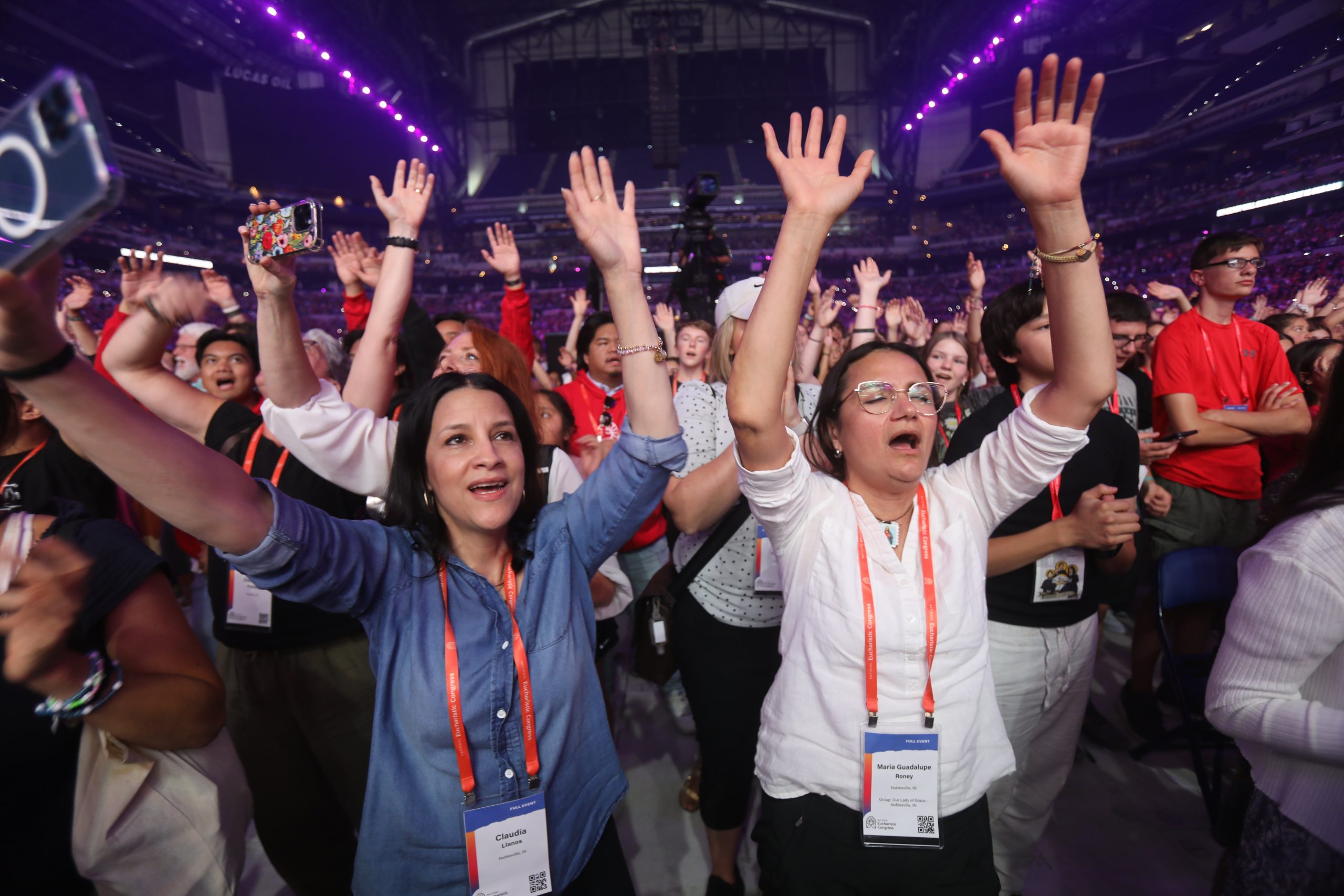 Praise and worship: the modern soundtrack of the U.S. Catholic Church ...