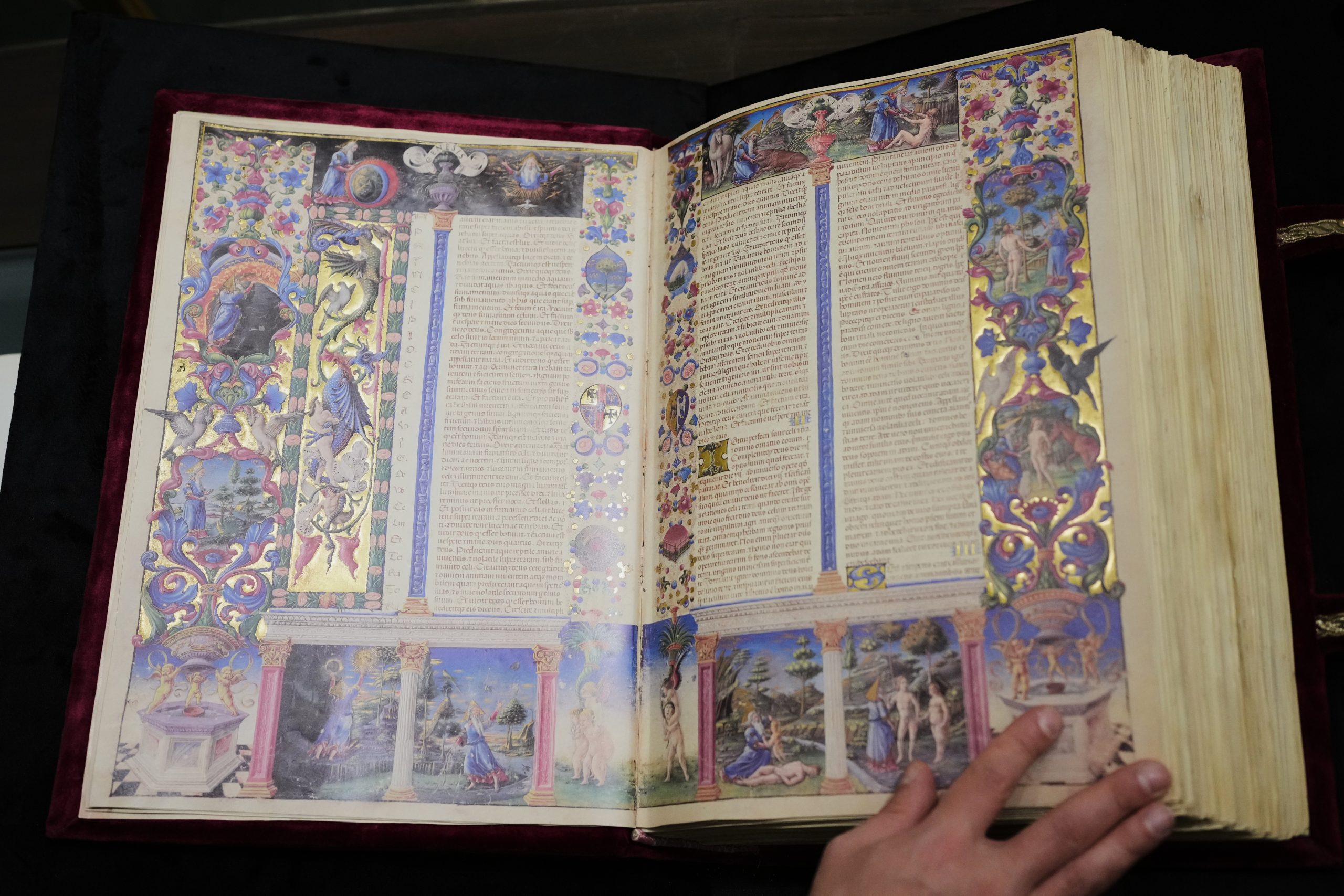 Bible described as the ‘Mona Lisa of illuminated manuscripts’ goes on ...