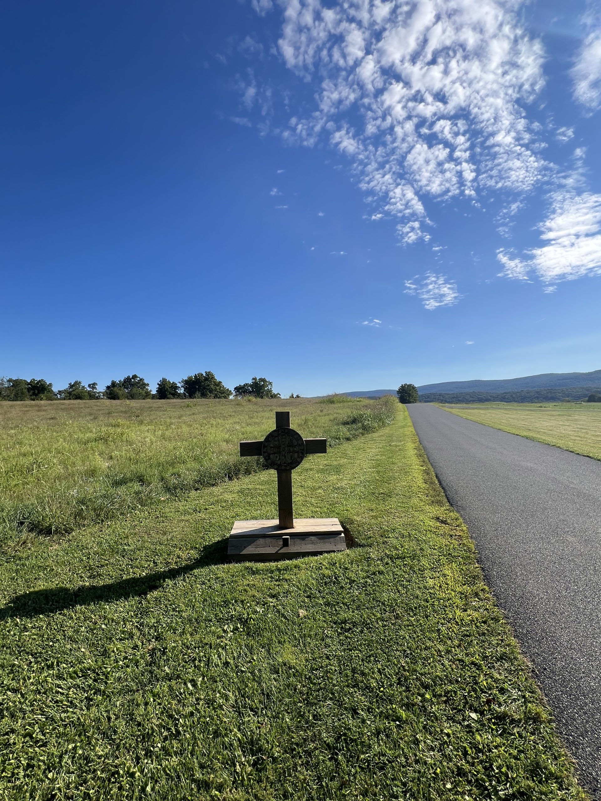 Can a monastery’s space for quiet save the world? - America Magazine