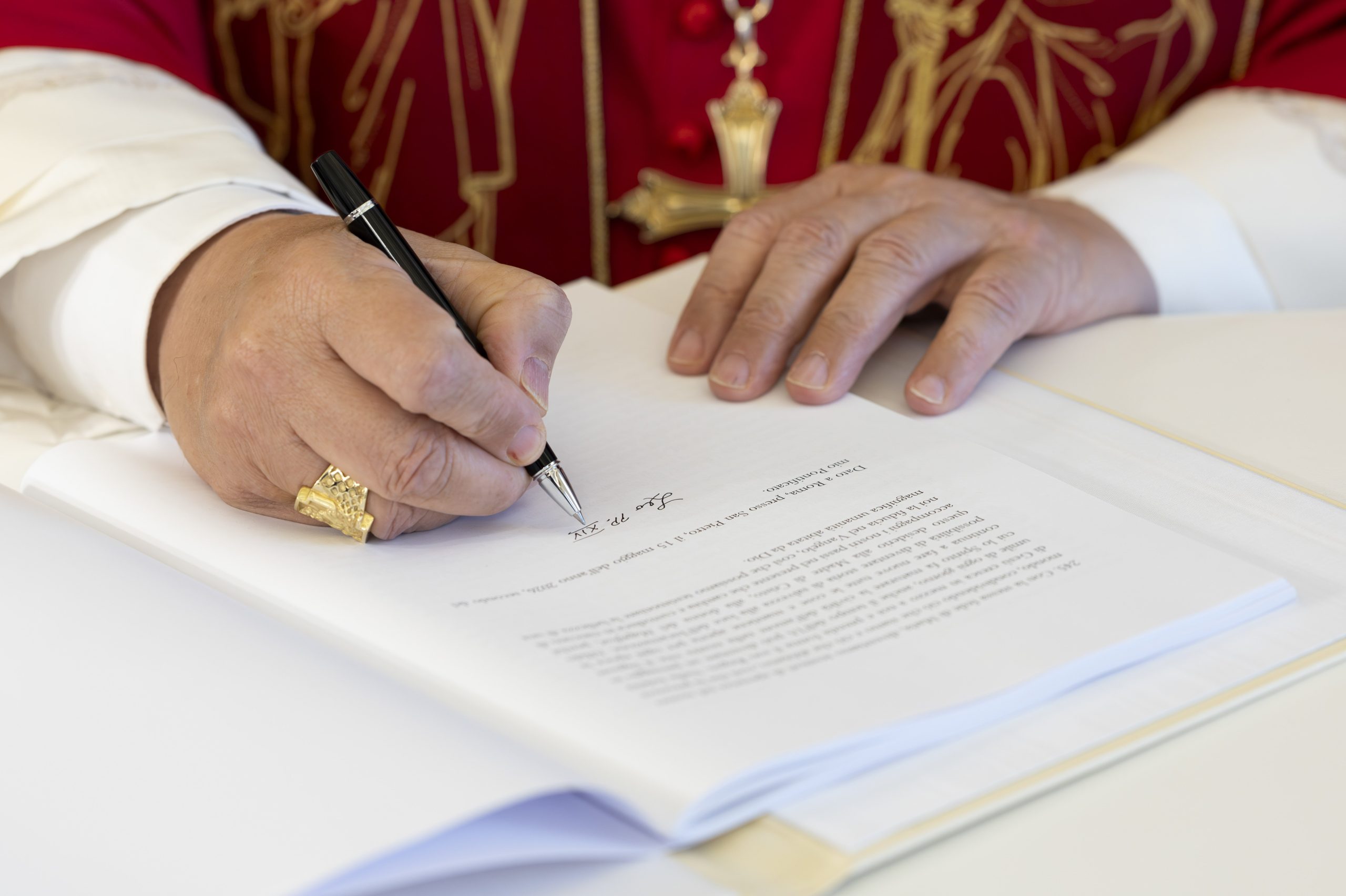 The Catholic Church has had its own governance failures. How can it ...